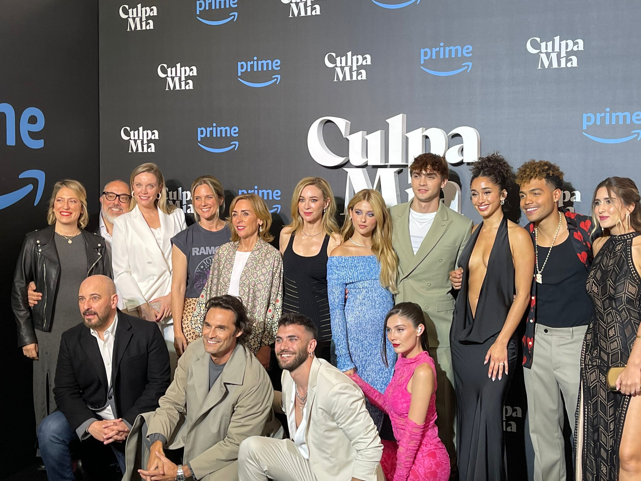 Premier de Culpa Mía. Mucha complicidad, un posible romance y una ...